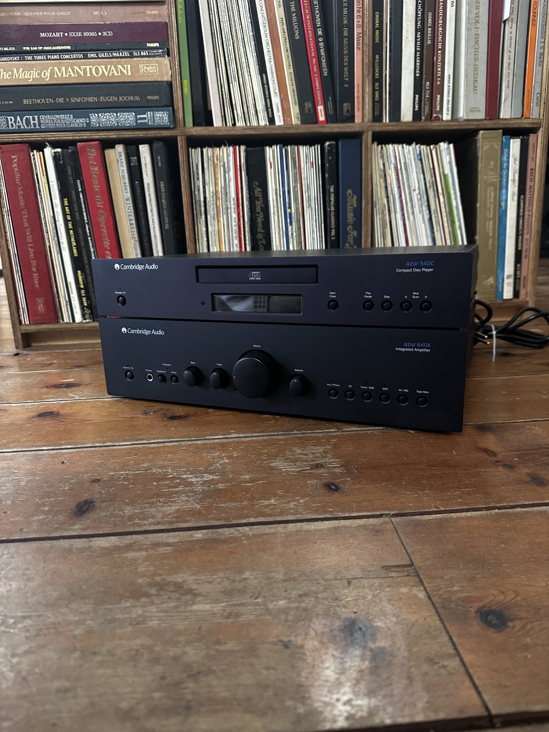 Cambridge Audio – Azur 540C – CD Player – Azur 640A – Integrated ...